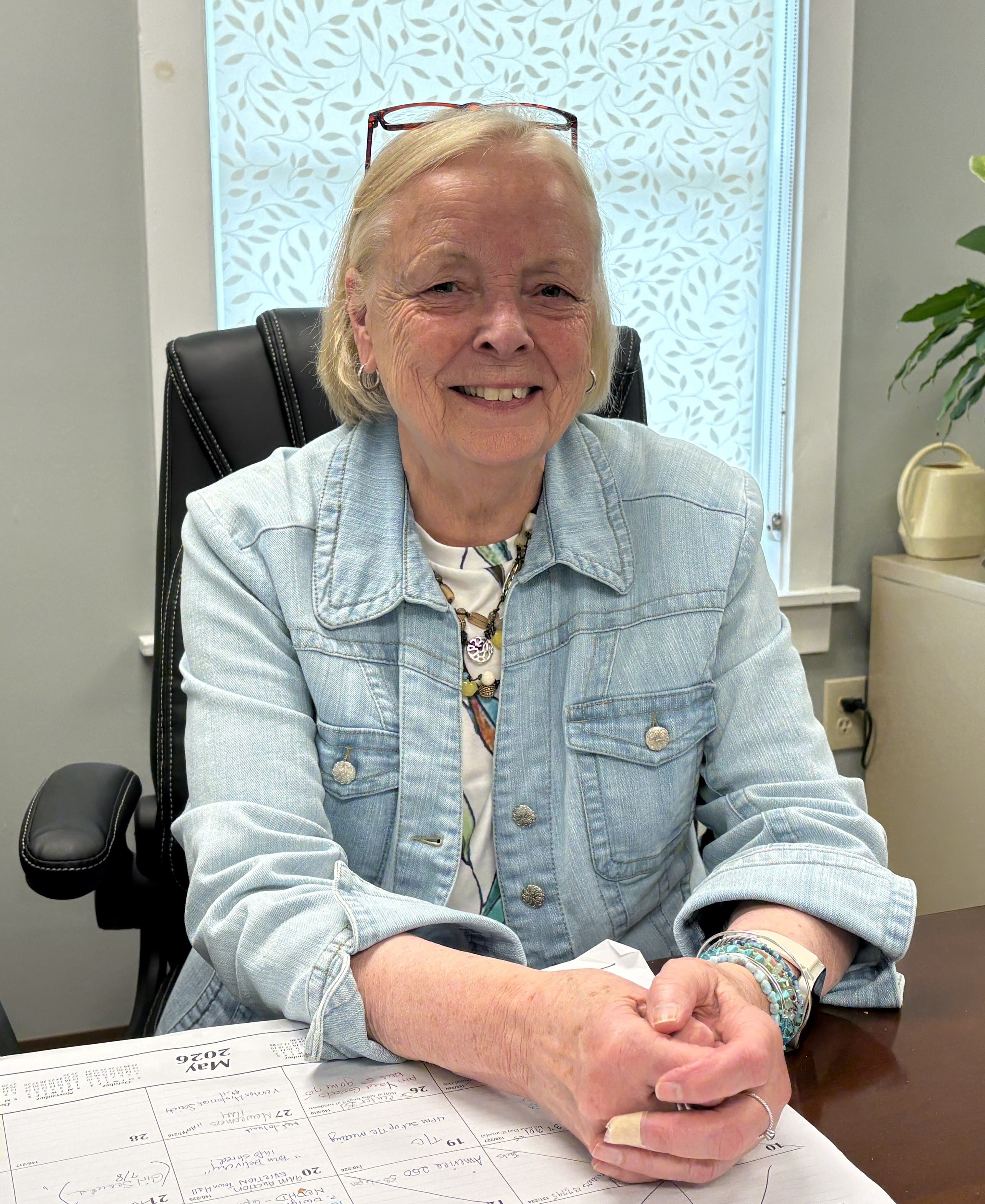 Former mayor, council member, town hall anchor, now Vernon's senior ...
