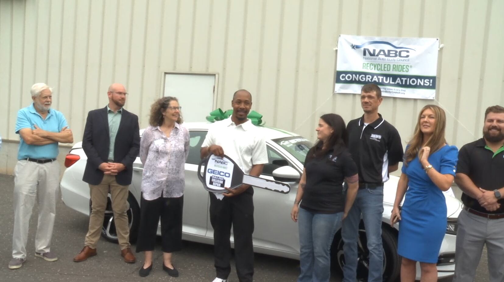 Balise Collision Repair donates car to man in need