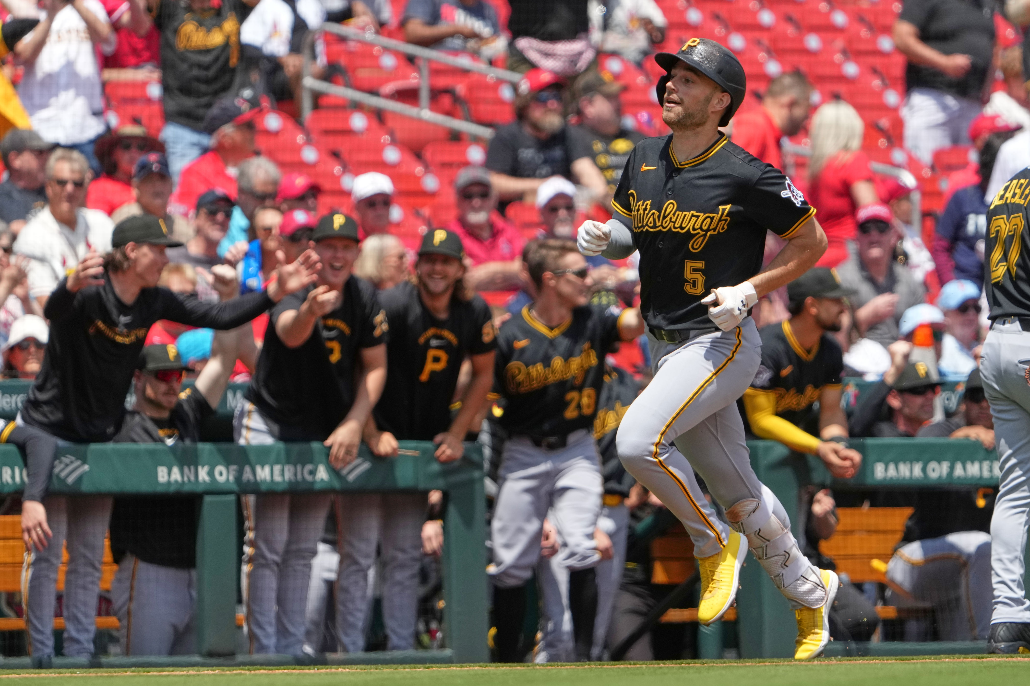 Lowe homers, Griffin extends hitting streak and Pirates beat Cardinals 6-2