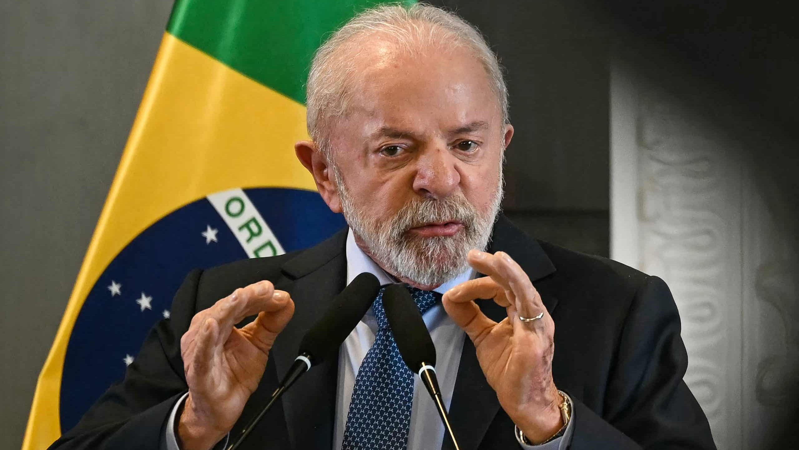 Lula 'descasca' Flávio Bolsonaro pelos R$ 61 milhões dados por Daniel ...