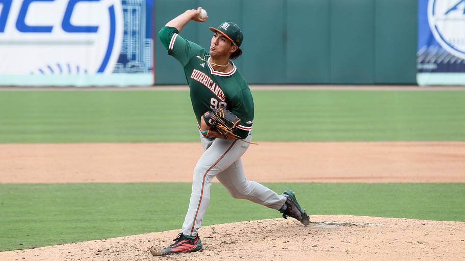 Miami smashes two home runs behind a great Collera effort defeating ...