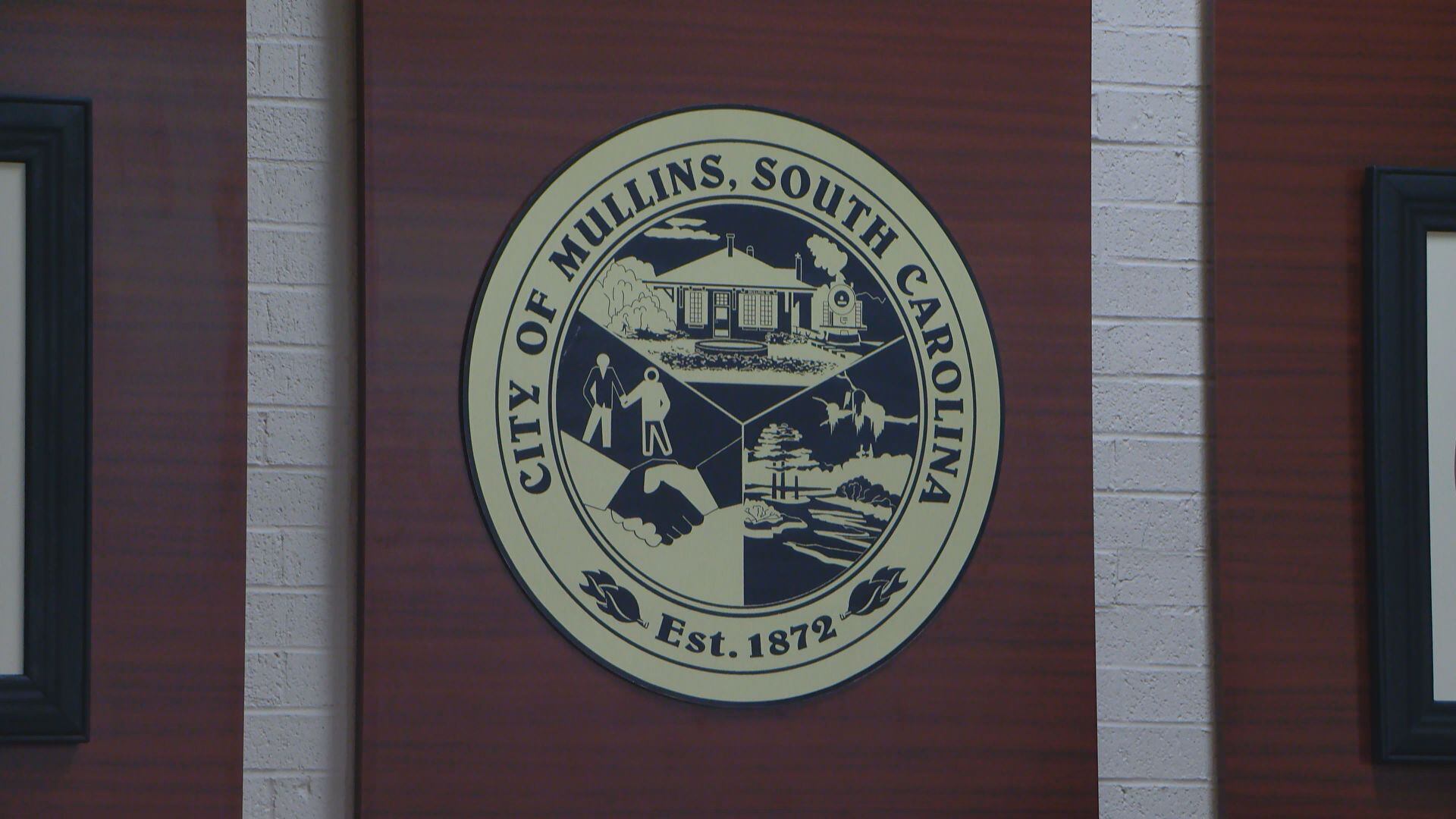 Mullins city council creates lawsuit committee after mayor’s demand letter
