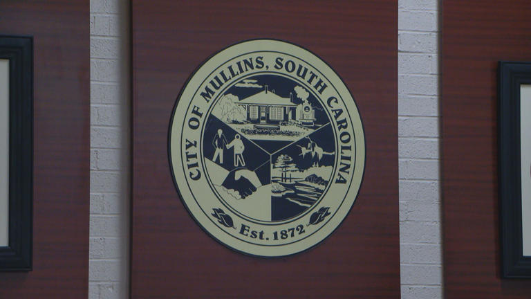 Mullins city council creates lawsuit committee after mayor’s demand letter