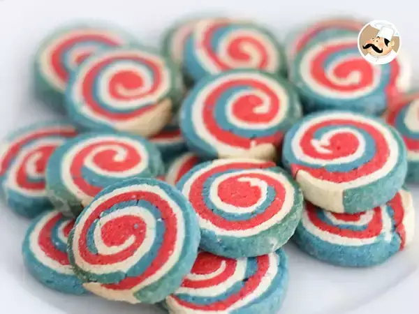 Galletas bicolor rojo y amarillo