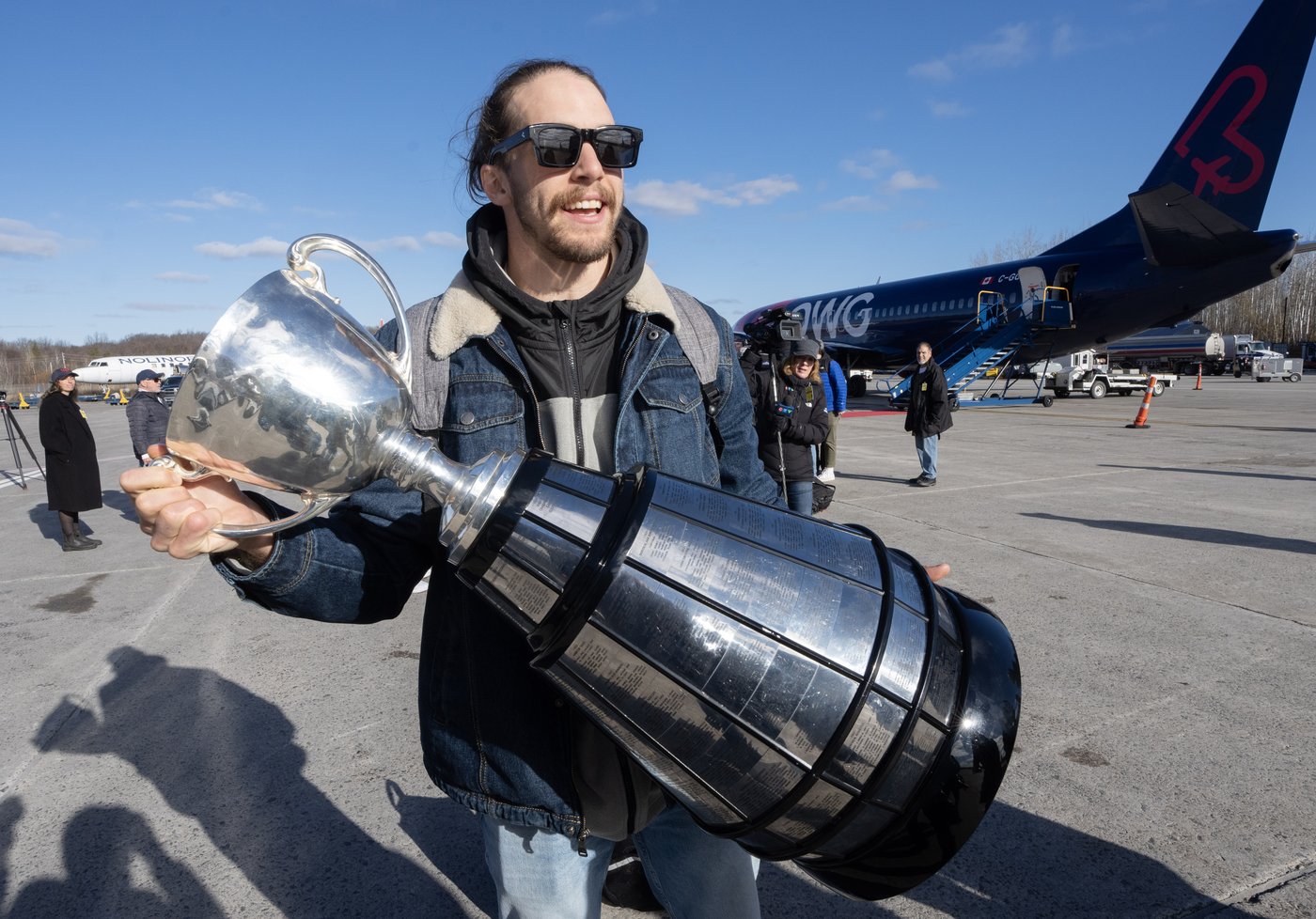 Former CFL standout Dequoy named to Canadian men's flag football roster