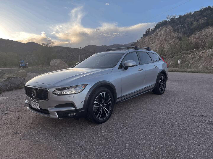 2018 Volvo V90 Cross Country T5 for sale