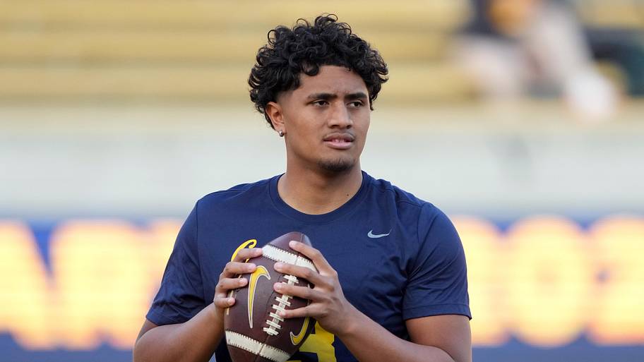 What issues will determine Jaron-Keawe Sagapolutele’s success in 2026?