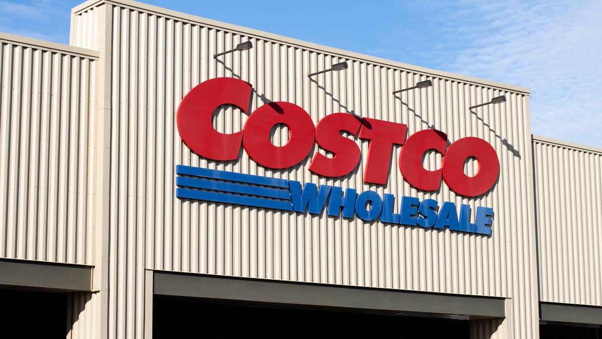 Transform your home for summer with Costco's $35 realistic LED candle set