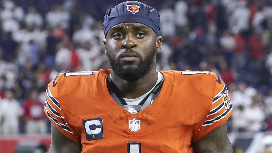 Bears' Jaylon Johnson's $76M Deal and Rough Season Means His Absence ...