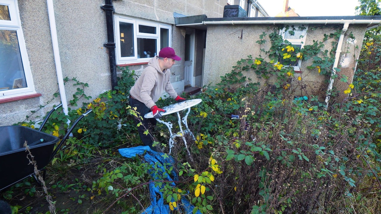 Mum of seven overwhelmed by life gets long-lost yard back
