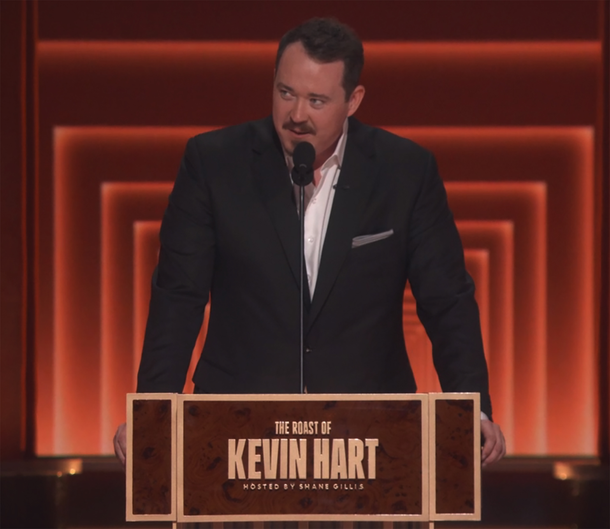Shane Gillis takes jab at Chelsea Handler after she slammed his 'gross ...
