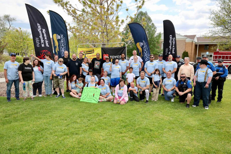 Pocatello mayor, local officers join Special Olympics torch run
