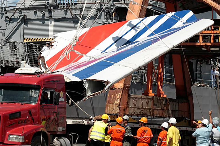 Air France and Airbus convicted of manslaughter in 2009 Rio-Paris crash ...