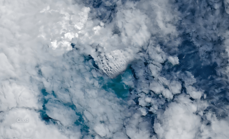 NASA satellites capture rare volcano eruption in the Bismarck Sea ...