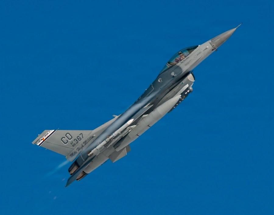 F-16 Fighting Falcon aircraft to fly over these Colorado locations on ...