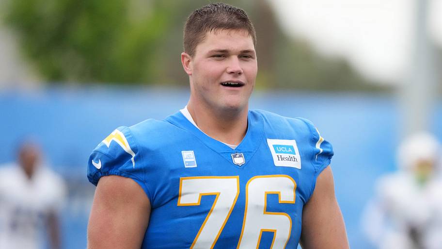 Chargers begin offensive line overhaul with major practice changes