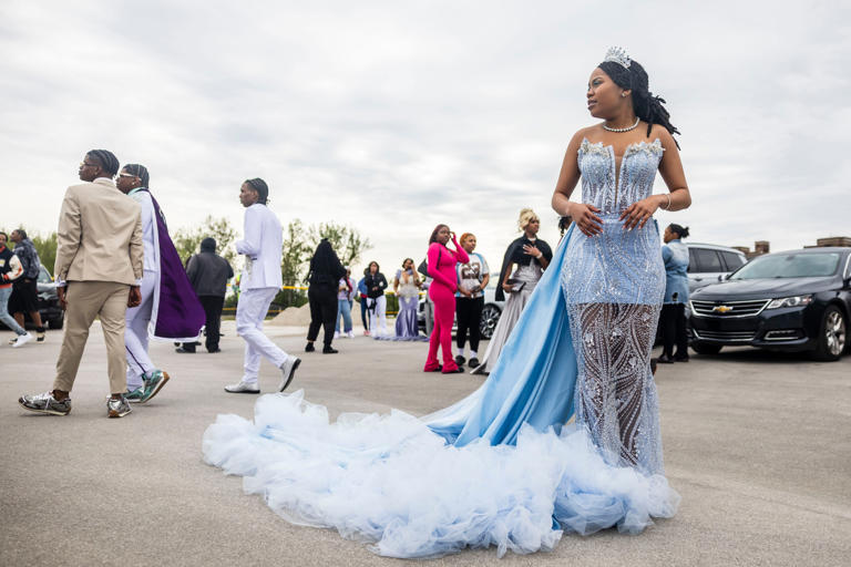 Saginaw United students flaunt their style at 2026 prom