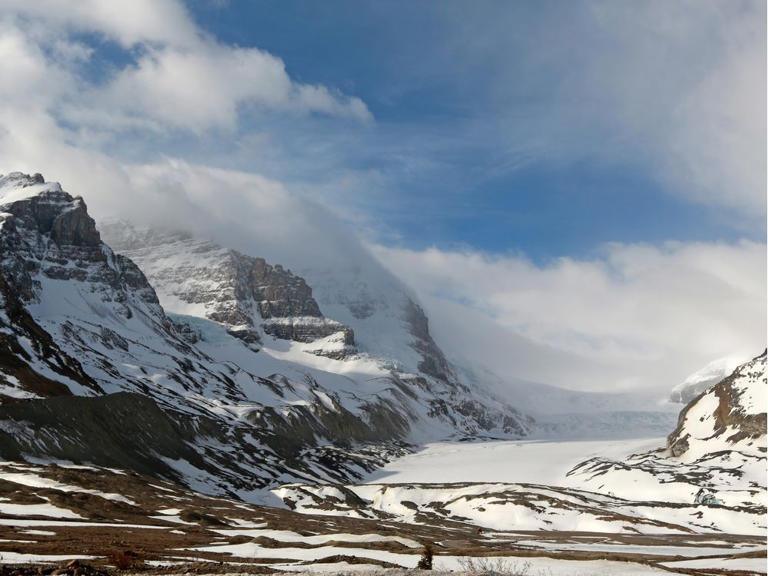 One dead, two rescued from glacier crevasse at Jasper National Park