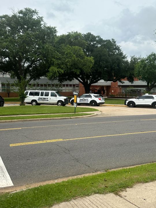 Shreveport school on lockdown after potential violent threats