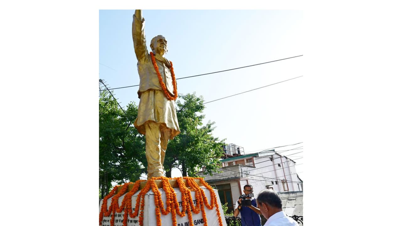 Sukhu hails Rajiv Gandhi's vision on Anti-Terrorism Day in Shimla