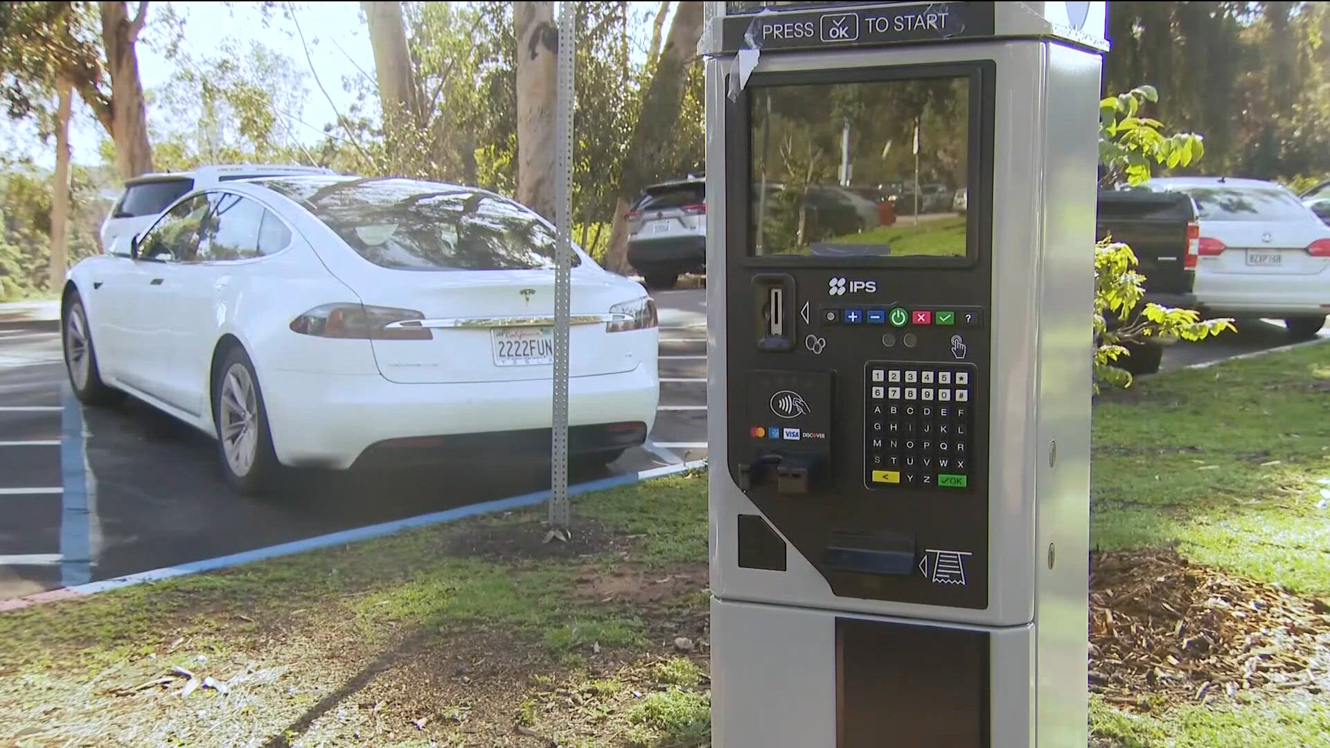 Which meters will stay now that paid parking at Balboa Park is set to end?