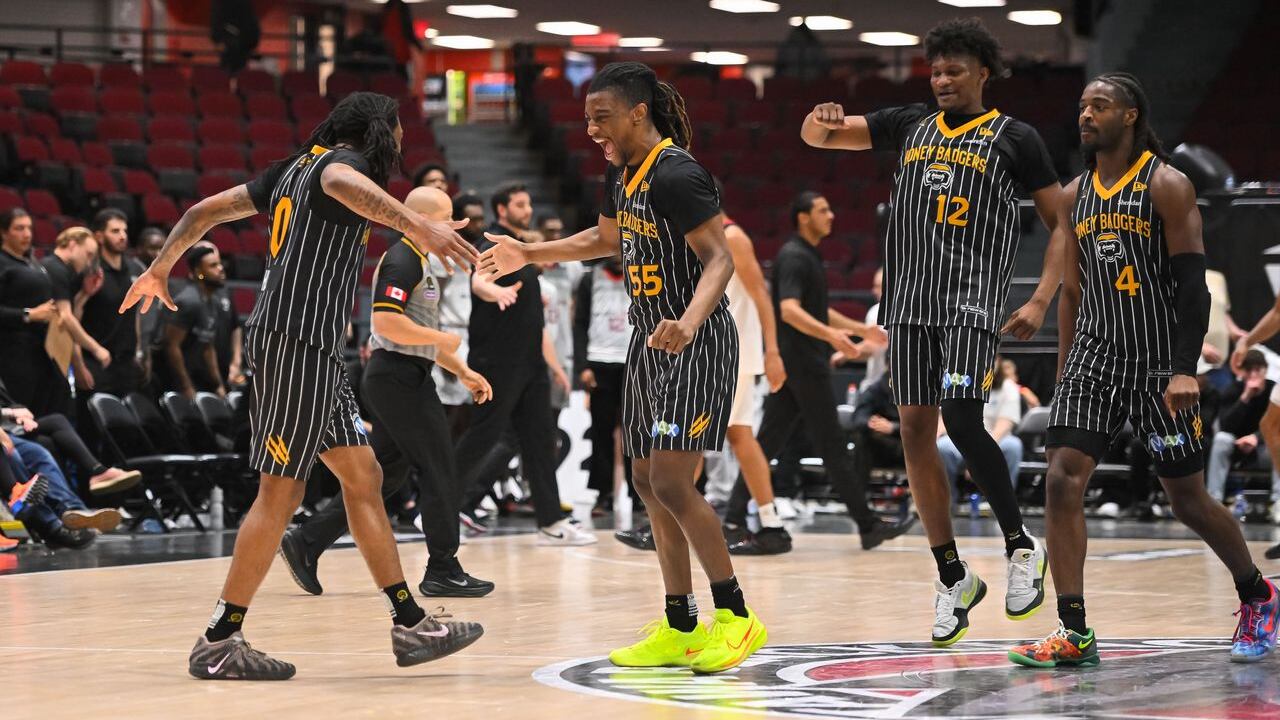 Sean East II leads Honey Badgers over BlackJacks for 3rd straight victory