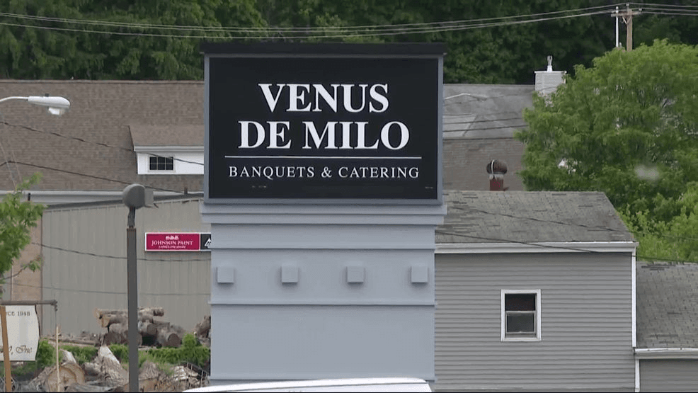 Food permit dispute at Venus De Milo heads to court