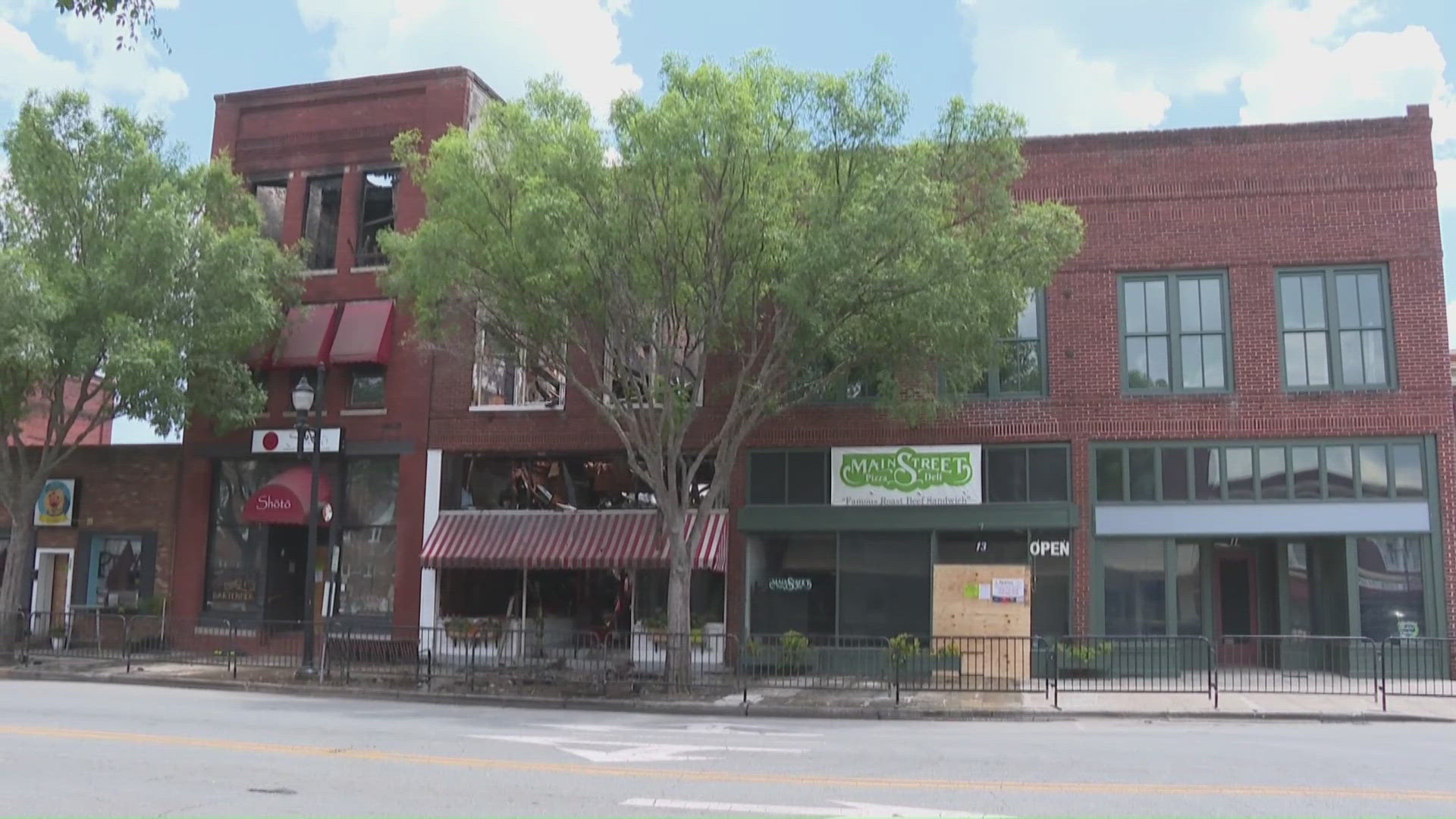 Community shares memories of businesses destroyed by Lexington fire