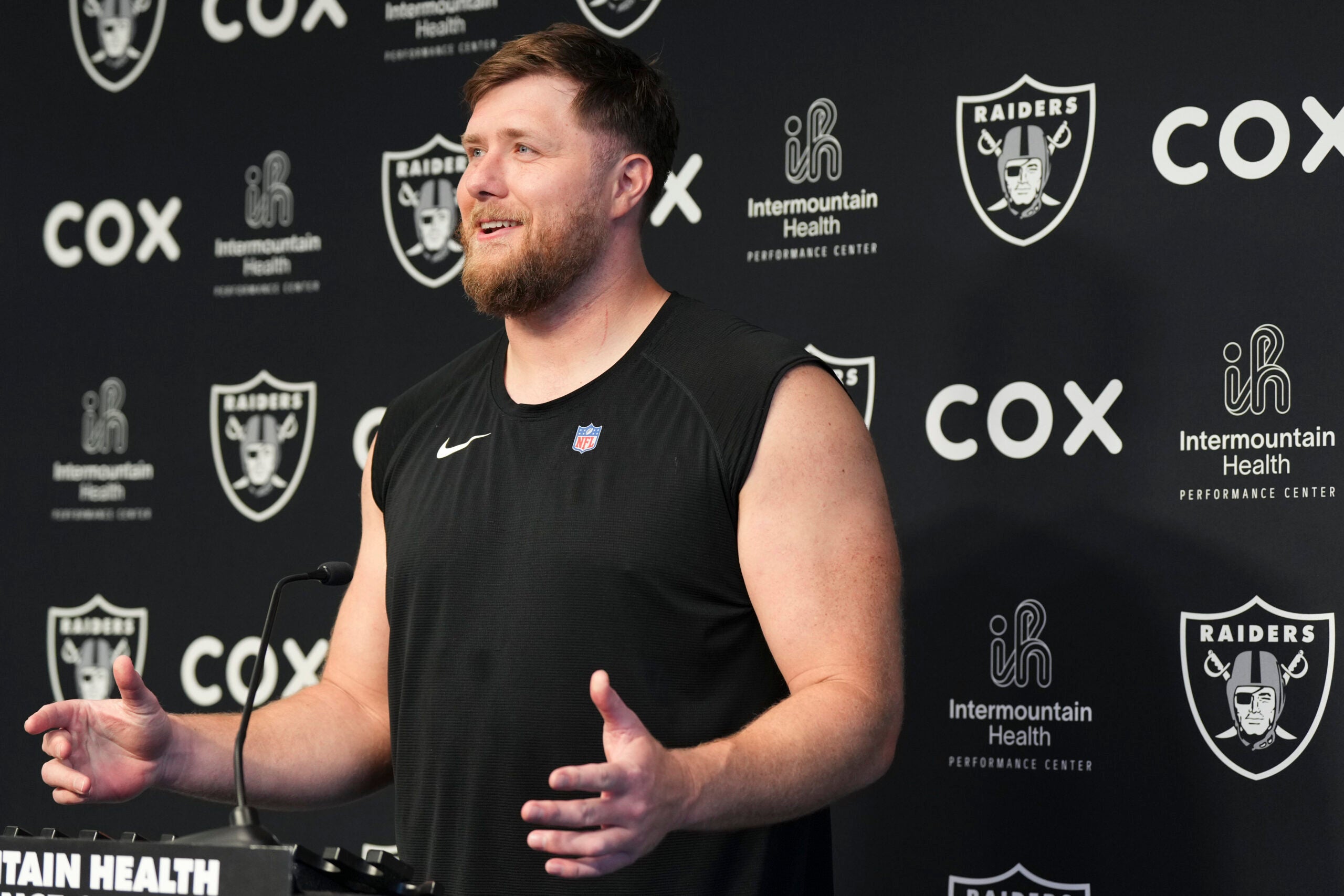Las Vegas Raiders OT Kolten Miller can't hide how he feels about the ...