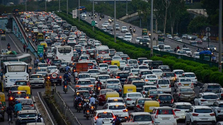 Tra velling through central Delhi today? Check diversions and ...