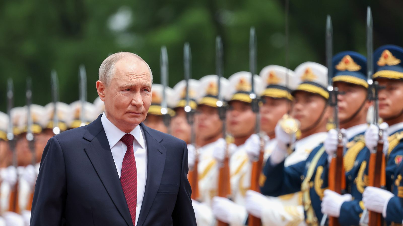 Growing signs of strain inside Russia