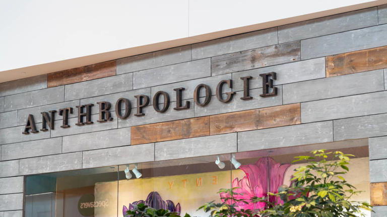 Meet the Steve Madden mini dress at Anthropologie that shoppers are ...