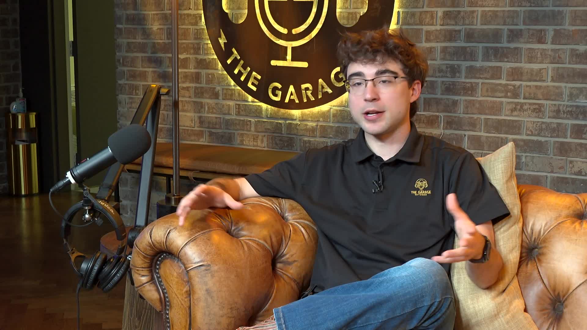 Owner of the Garage Studio invites creatives to new space