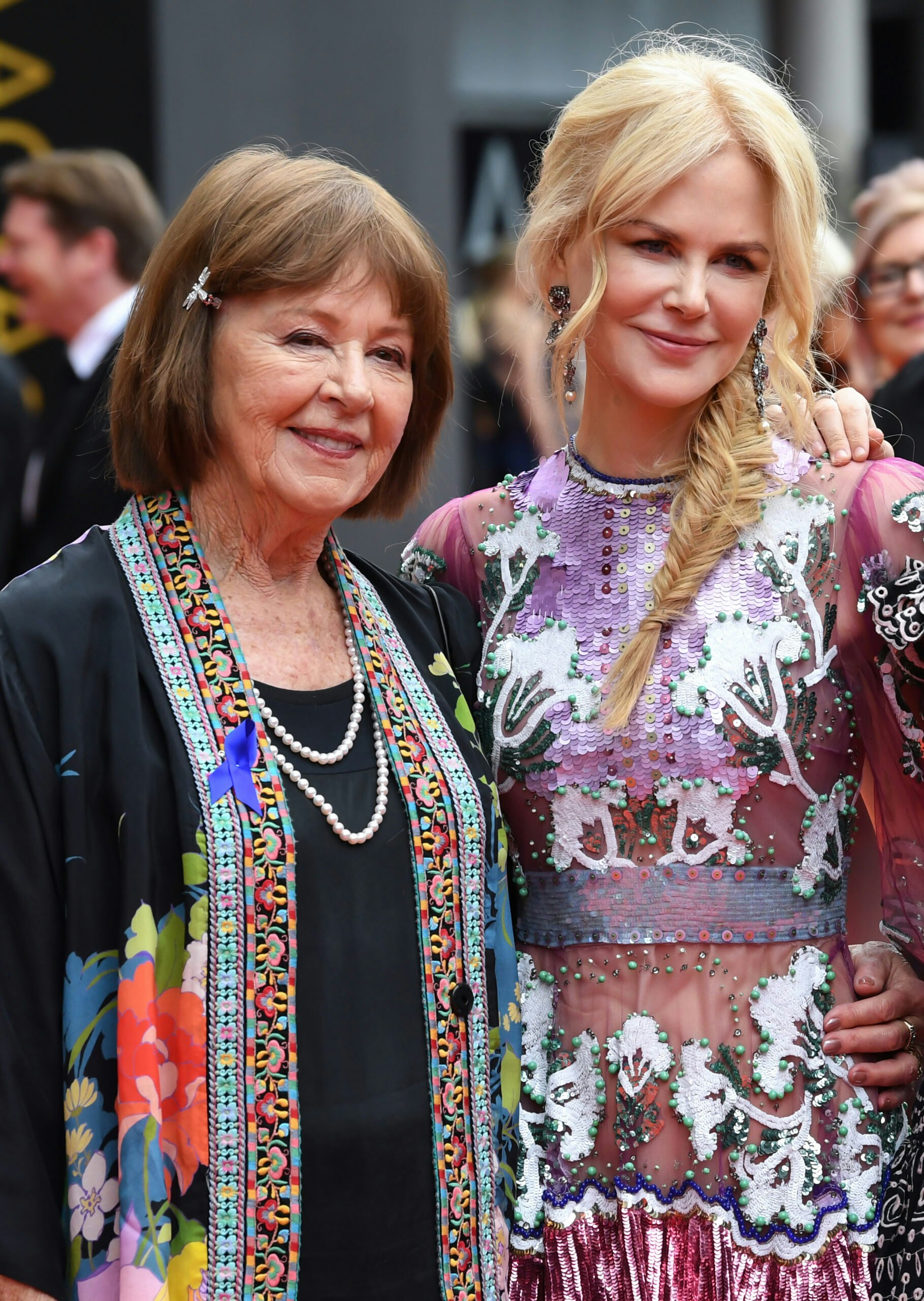 After emotional family reunion – why did Nicole Kidman publicly snub ...
