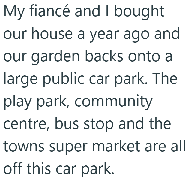 Residents use empty house's garden as public path, until new homeowners ...