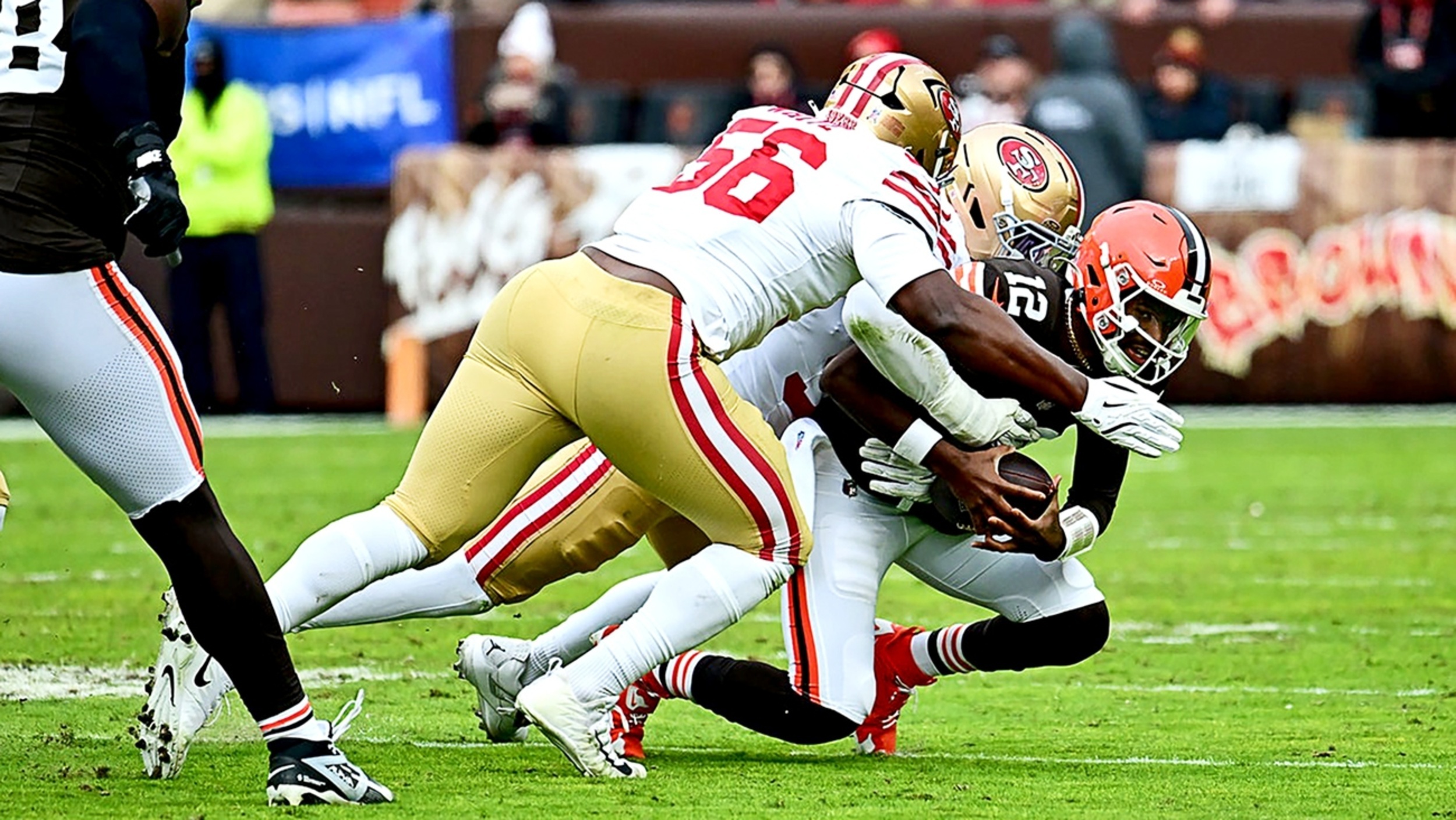 49ers' Keion White feels 'pretty good,' taking gunshot recovery 'one ...