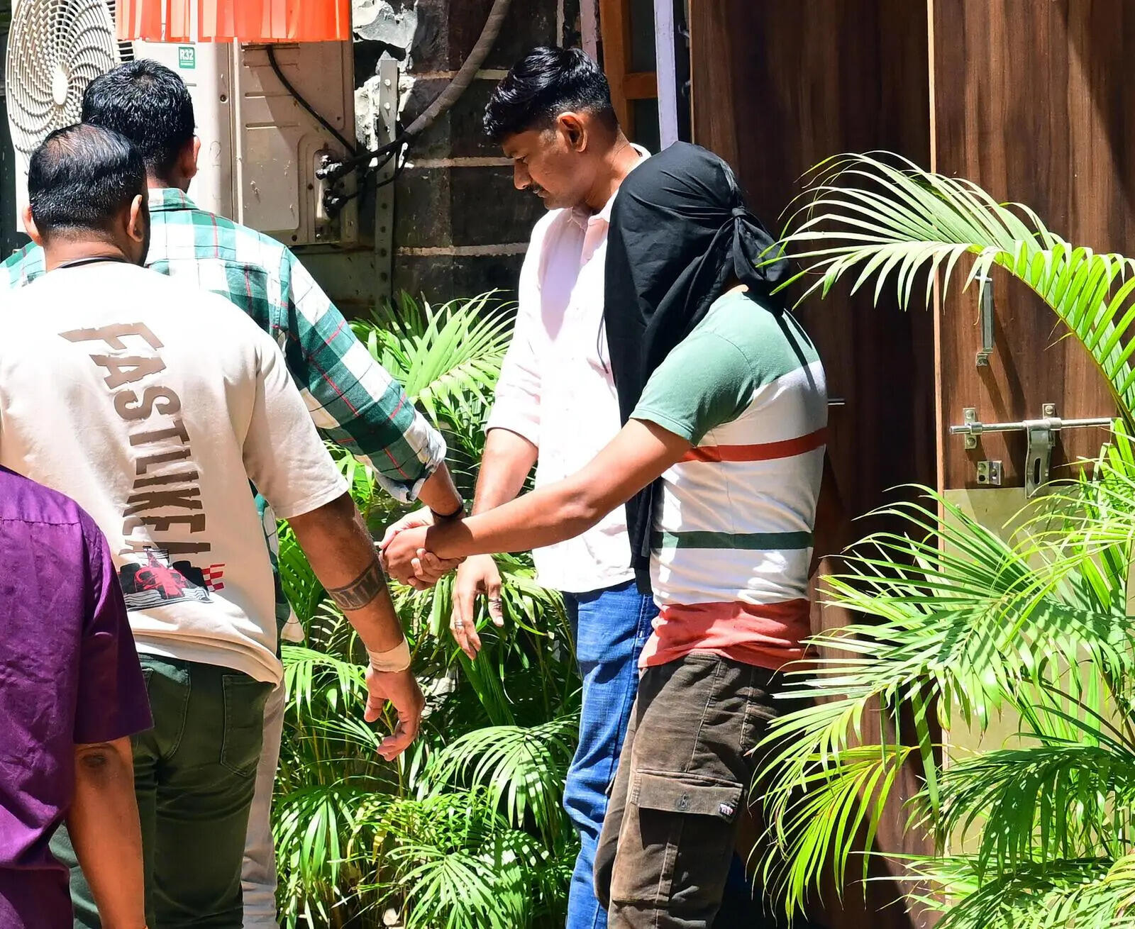 Anmol Bishnoi monitored the operation: Chargesheet filed in Rohit ...