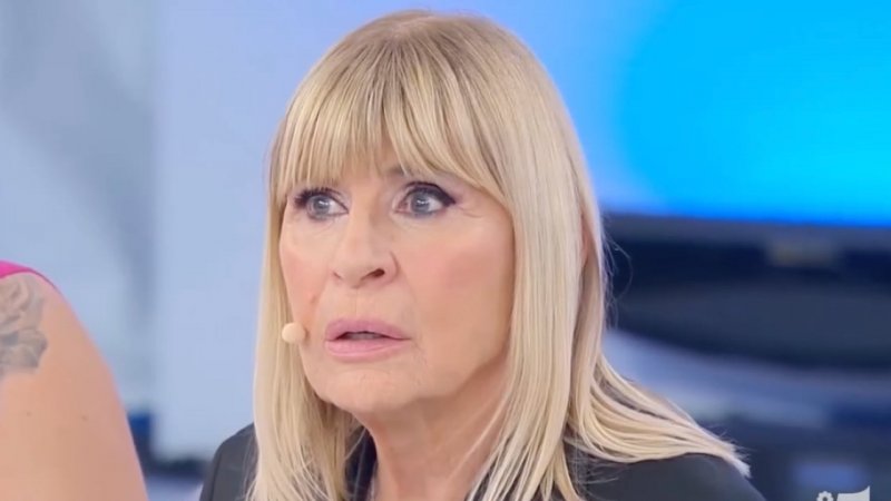 Uomini e donne: Mario Lenti torna e balla con Cinzia, Gemma Galgani va ...