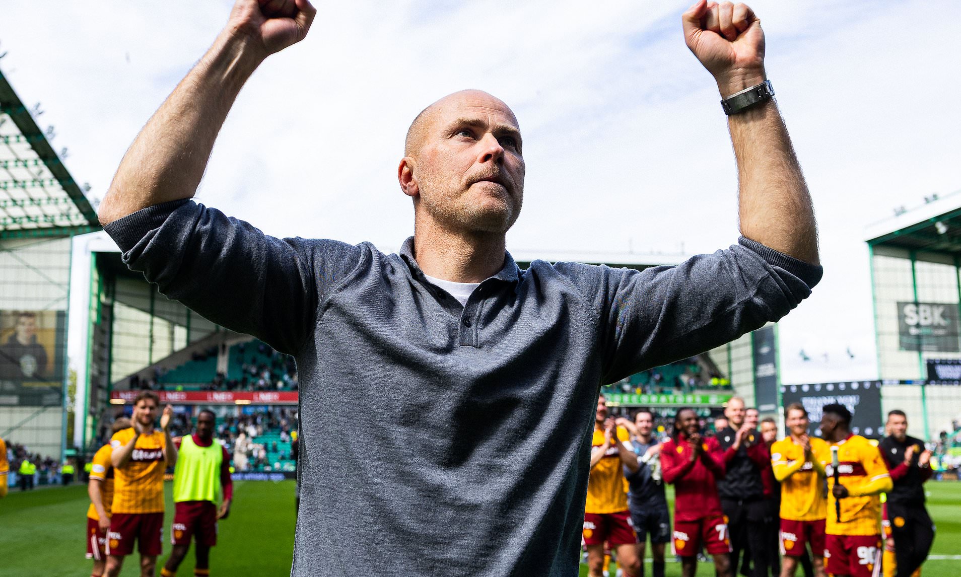 Askou hails 'amazing journey' as he leaves Motherwell to join Toulouse