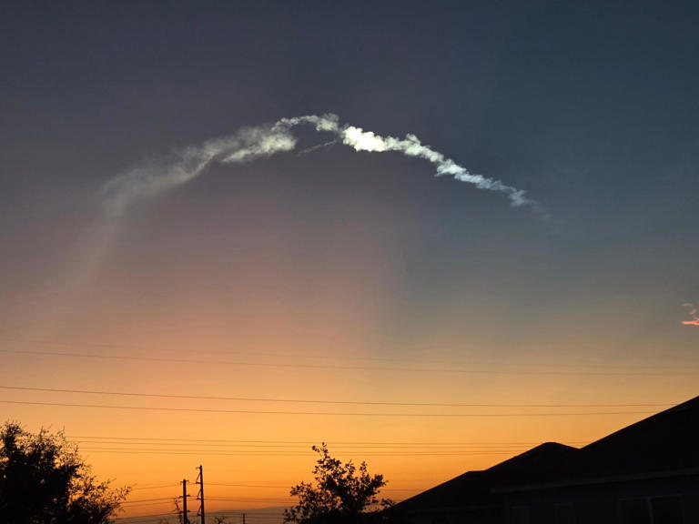 SpaceX early morning rocket launch from Florida. When is liftoff?