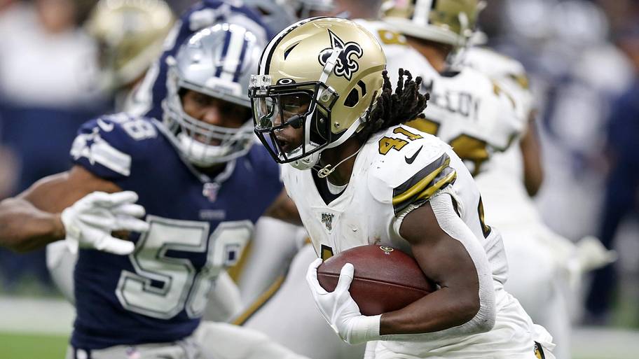 Viral Alvin Kamara-Cowboys photo raises question: Is Dallas realistic fit?