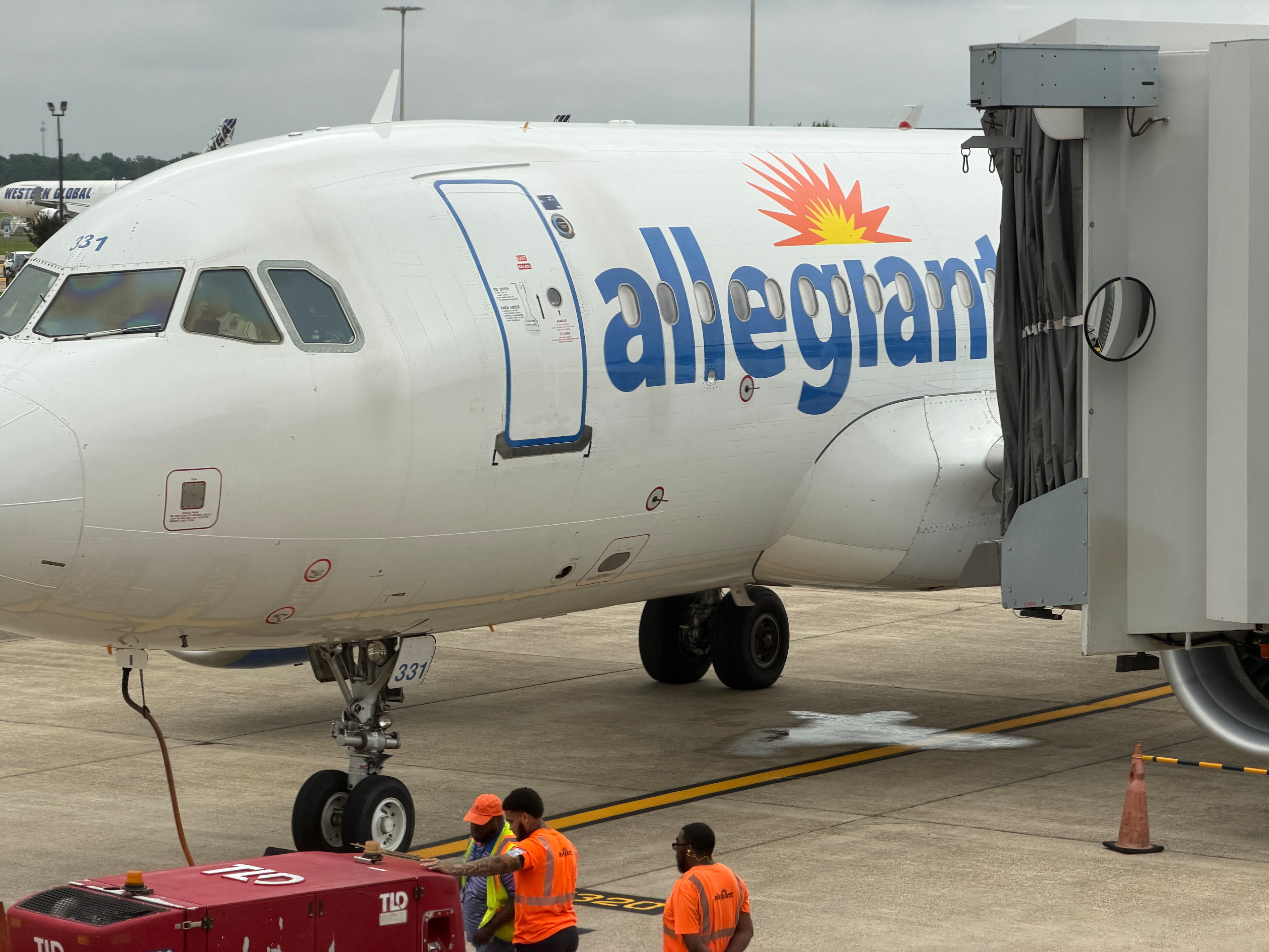 Shreveport Regional celebrates gate expansion and new nonstop routes