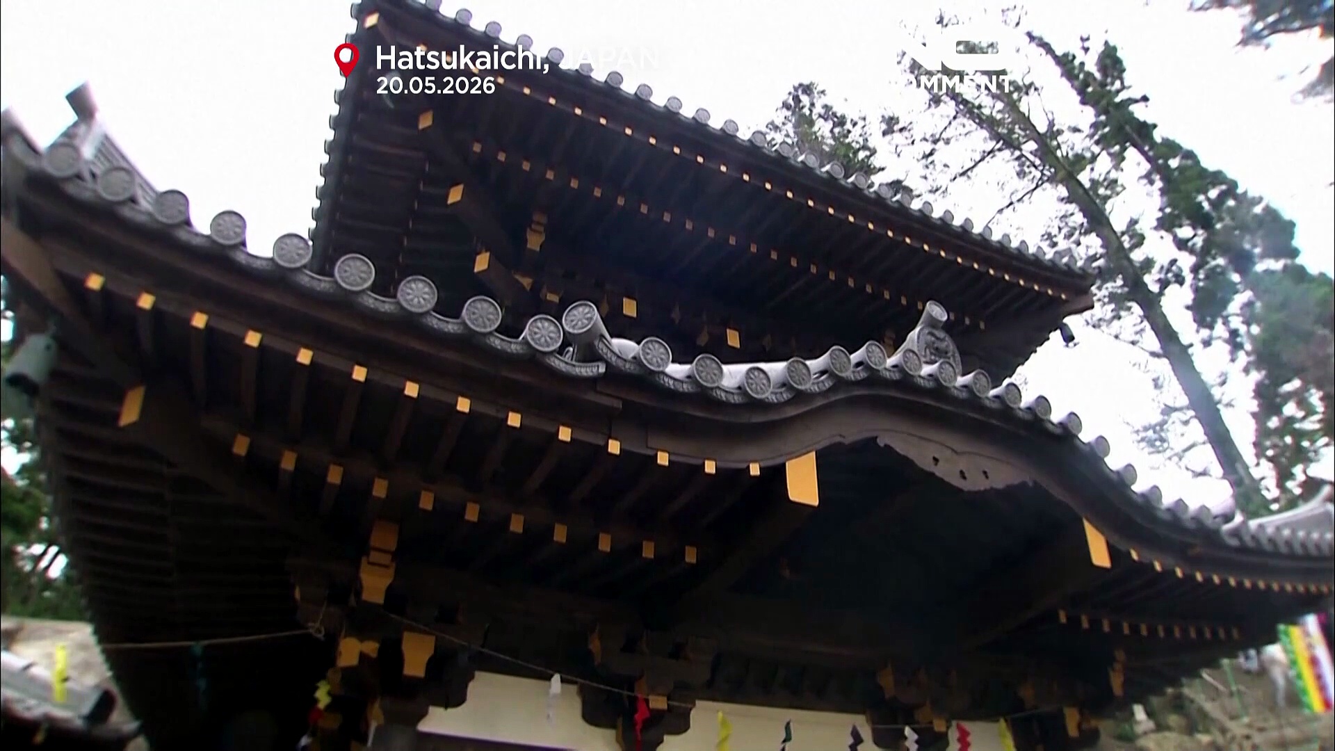 Japonya'da bin yıllık ebedi ateşi barındıran Budist salon yandı