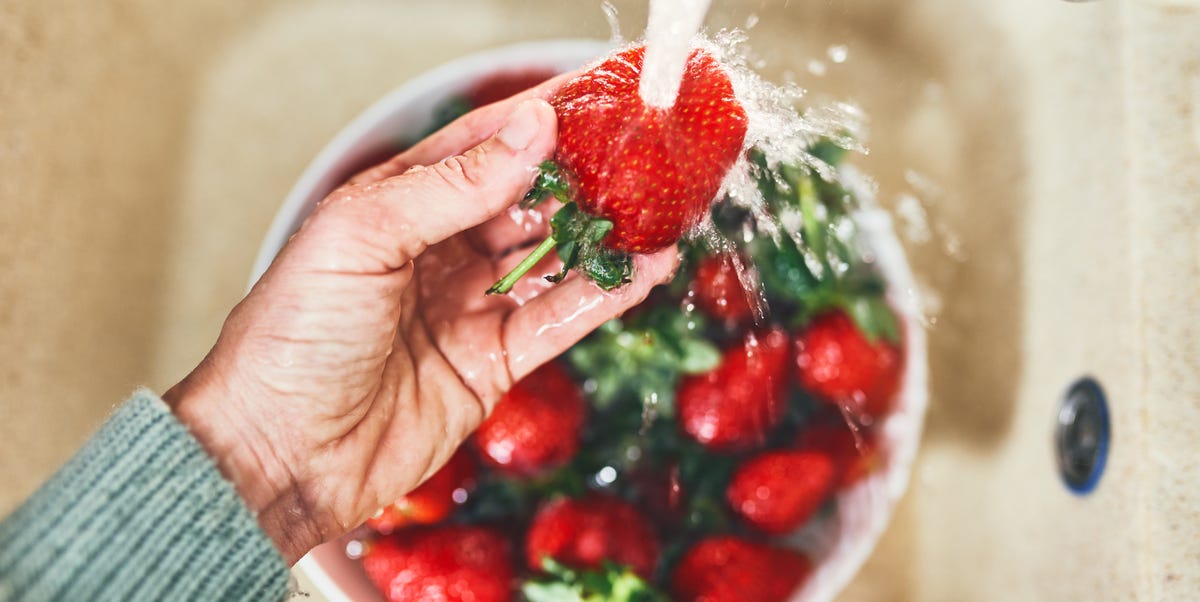 This quick trick keeps strawberries fresher for longer