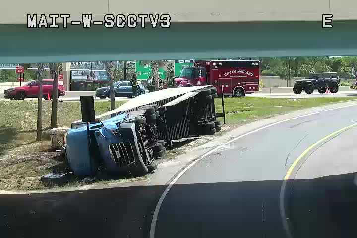 Overturned tractor-trailer closes I-4 onramp in Maitland