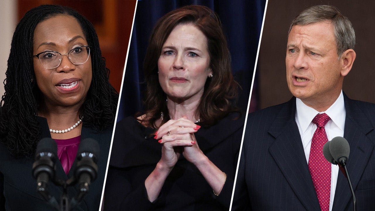 Trump fires warning shot at SCOTUS as major citizenship showdown looms ...