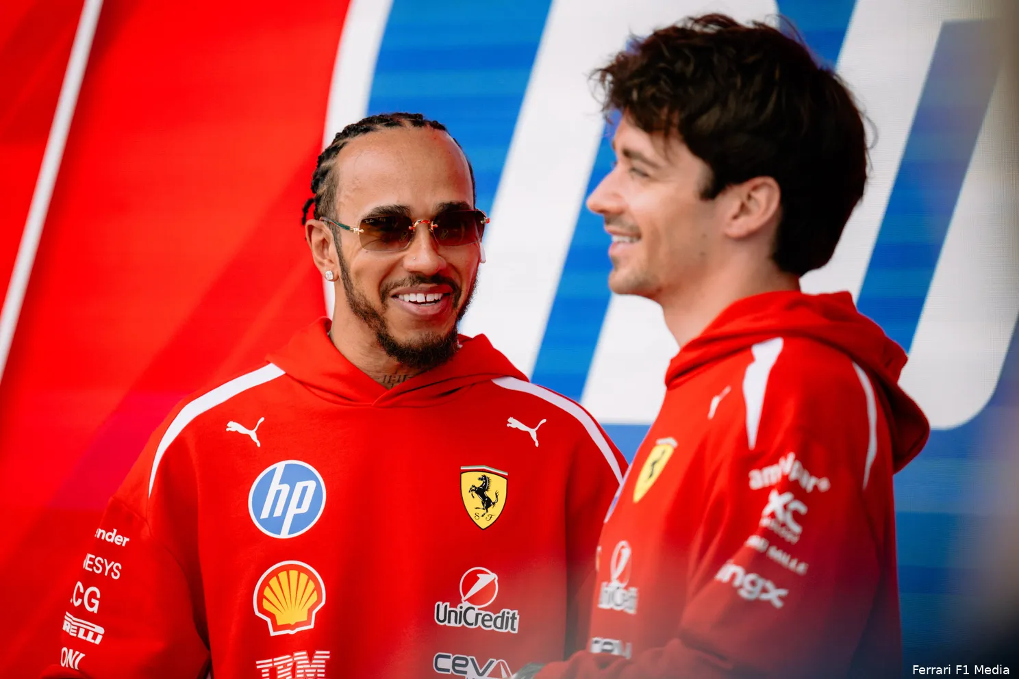 Vervangend teambaas Ferrari vol vertrouwen na crash Leclerc: "We zitten ...