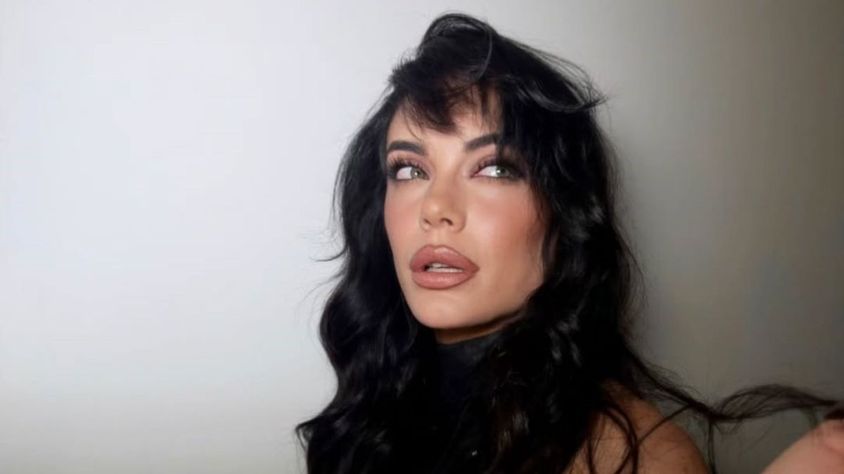Emilia Attias arrasó con un look total black de látex y desbloqueó una ...