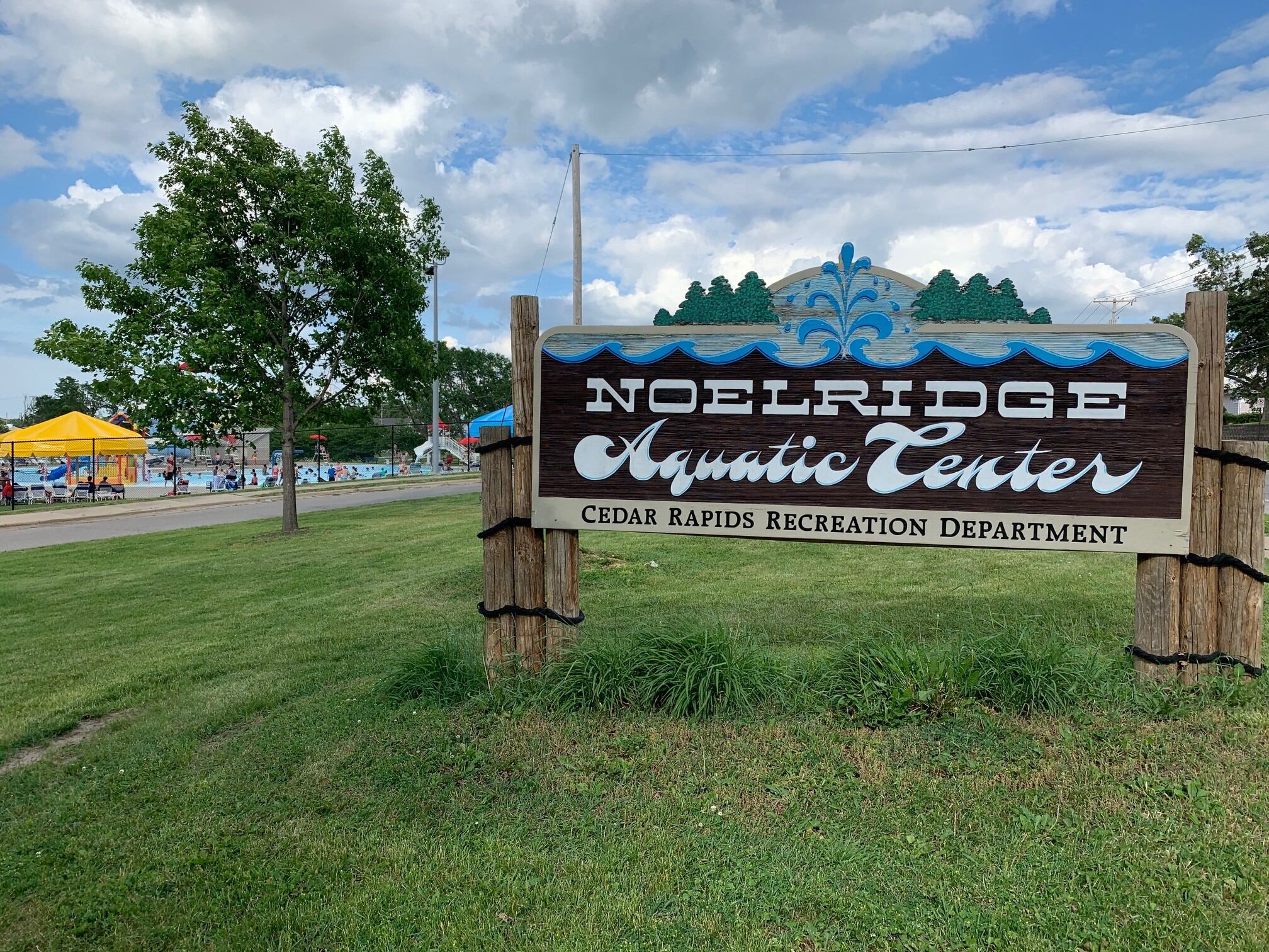 Noelridge Aquatic Center, local splash pads to open this weekend