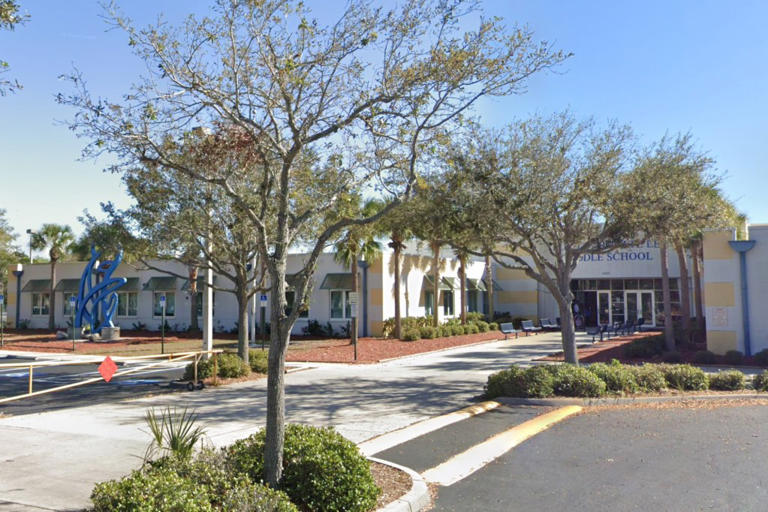 Florida middle school teacher busted after ordering 12-year old to slap ...